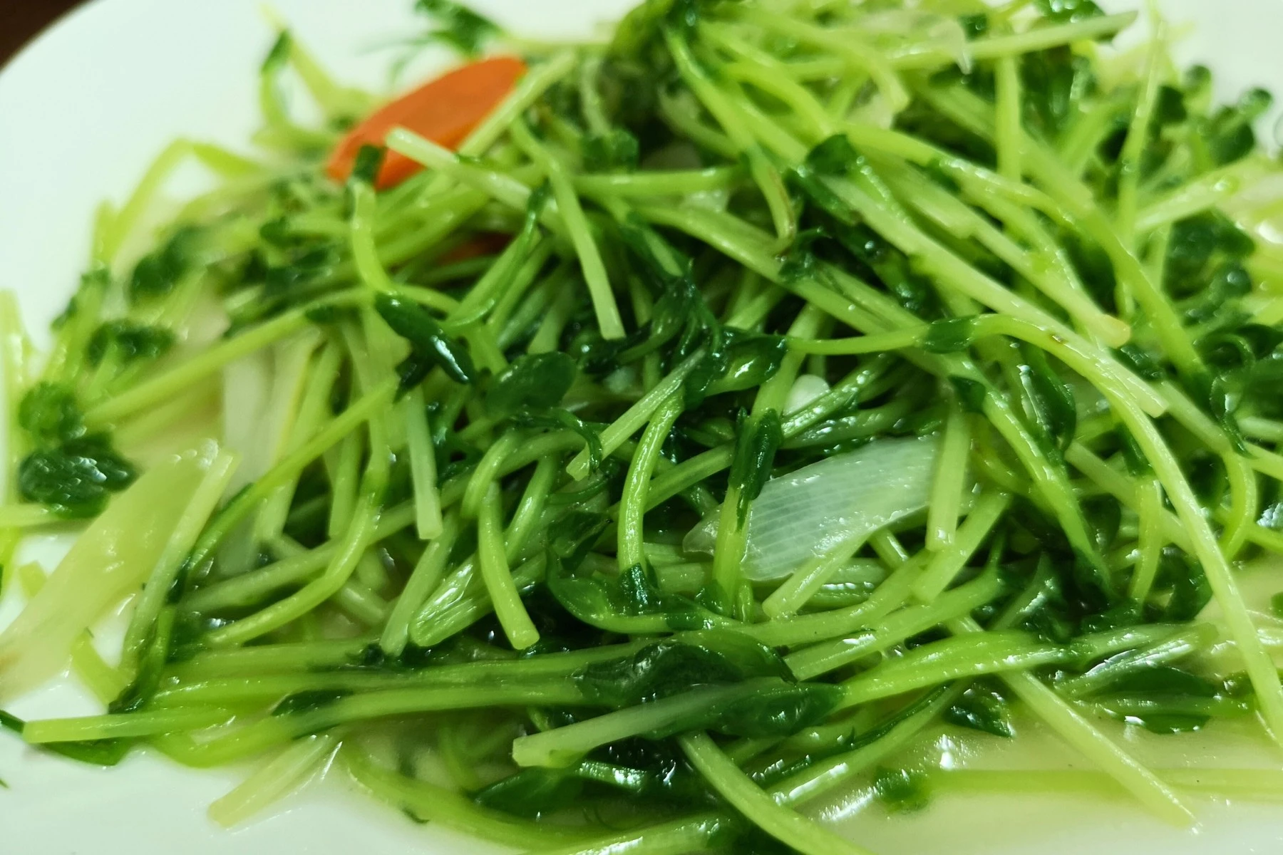 How to Buy and Cook Local Singapore Vegetables | Local Guide